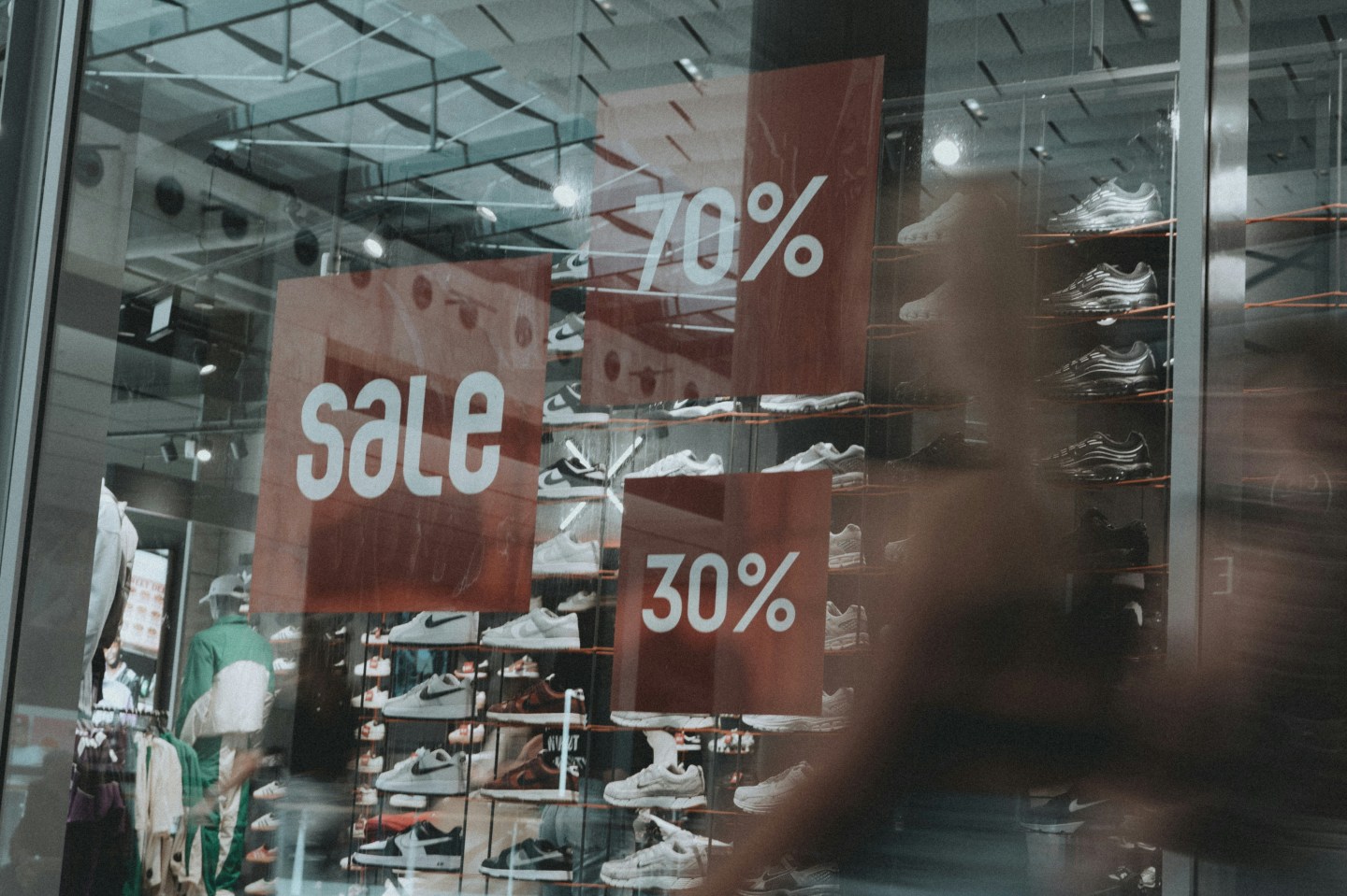 Boxing Day footfall dips -1.3% YOY as it fails to deliver post-Xmas ...